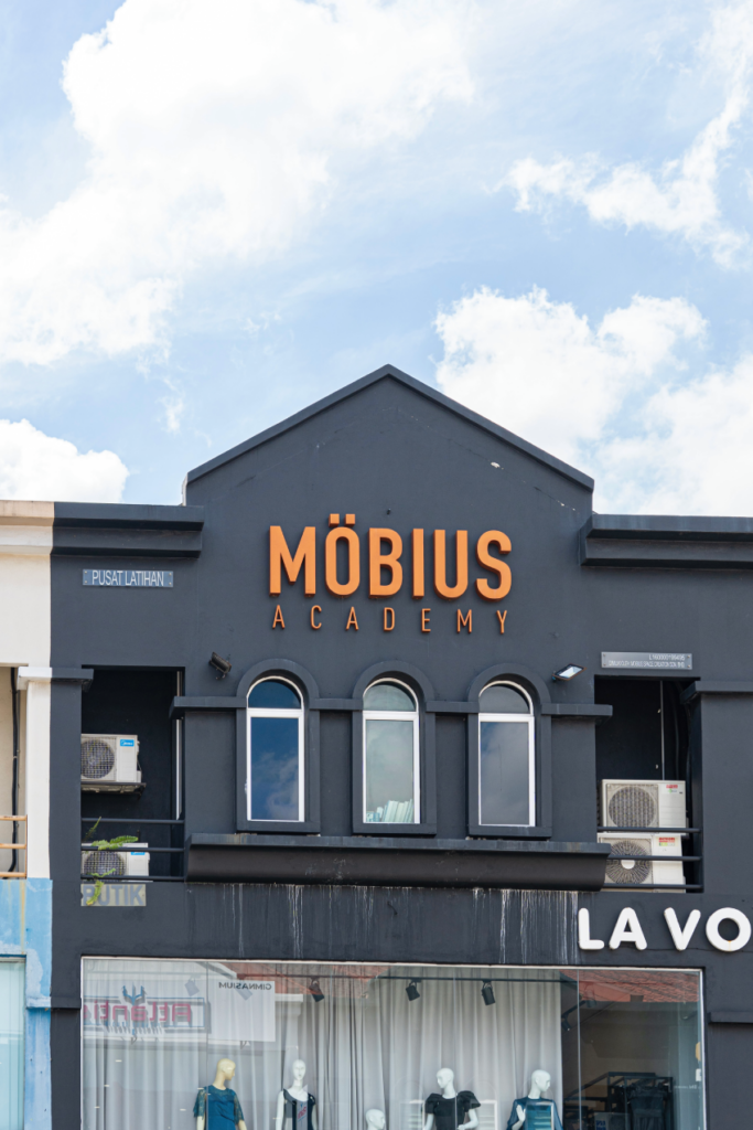 【有♾️无限创意的你看过来】Mobius Academy 带0️⃣零基础的你成为3D设计师！设计新手指南请收好 - KL NOW 就在吉隆坡